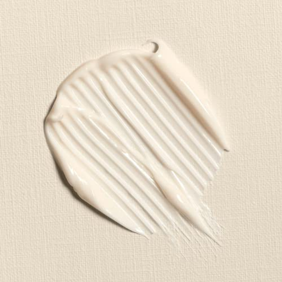 Honest Beauty The Daily Calm Lightweight Moisturizer with Hyaluronic Acid | For Sensitive Skin | Dermatologist Tested & Hypoallergenic | Vegan + Cruelty free | 1.7 Fl Oz