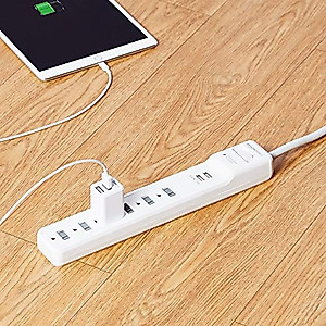 Amazon Basics Rectangular 6-Outlet Surge Protector Power Strip with 2 USB Ports - 1000 Joule, White, 6 ft