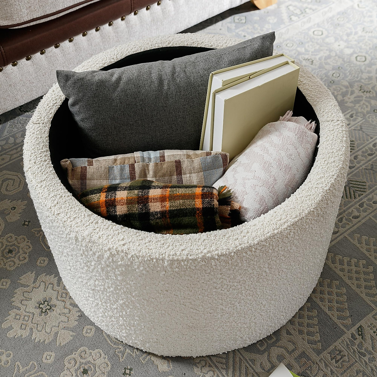 ONEVOG Large Ottoman Round Storage Ottoman with Wooden Lid, Living Room Round End Table No Assembly Required, Durable Boucle Fabric, Multipurpose End Table Support 300lbs