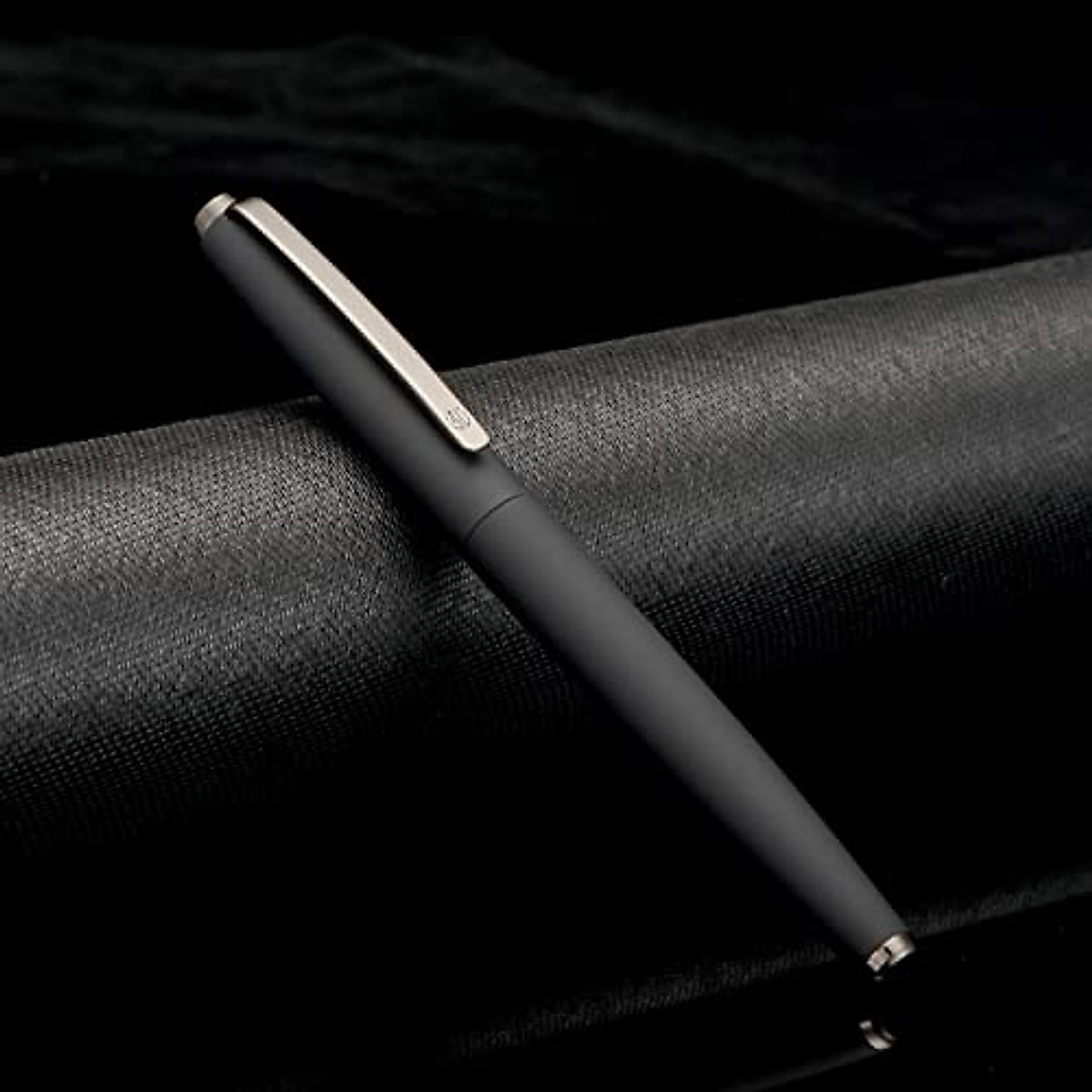 Hongdian 517D Matte Black Fountain Pen Extra Fine Nib, Warrior Series, Classic Design with Converter and Metal Box