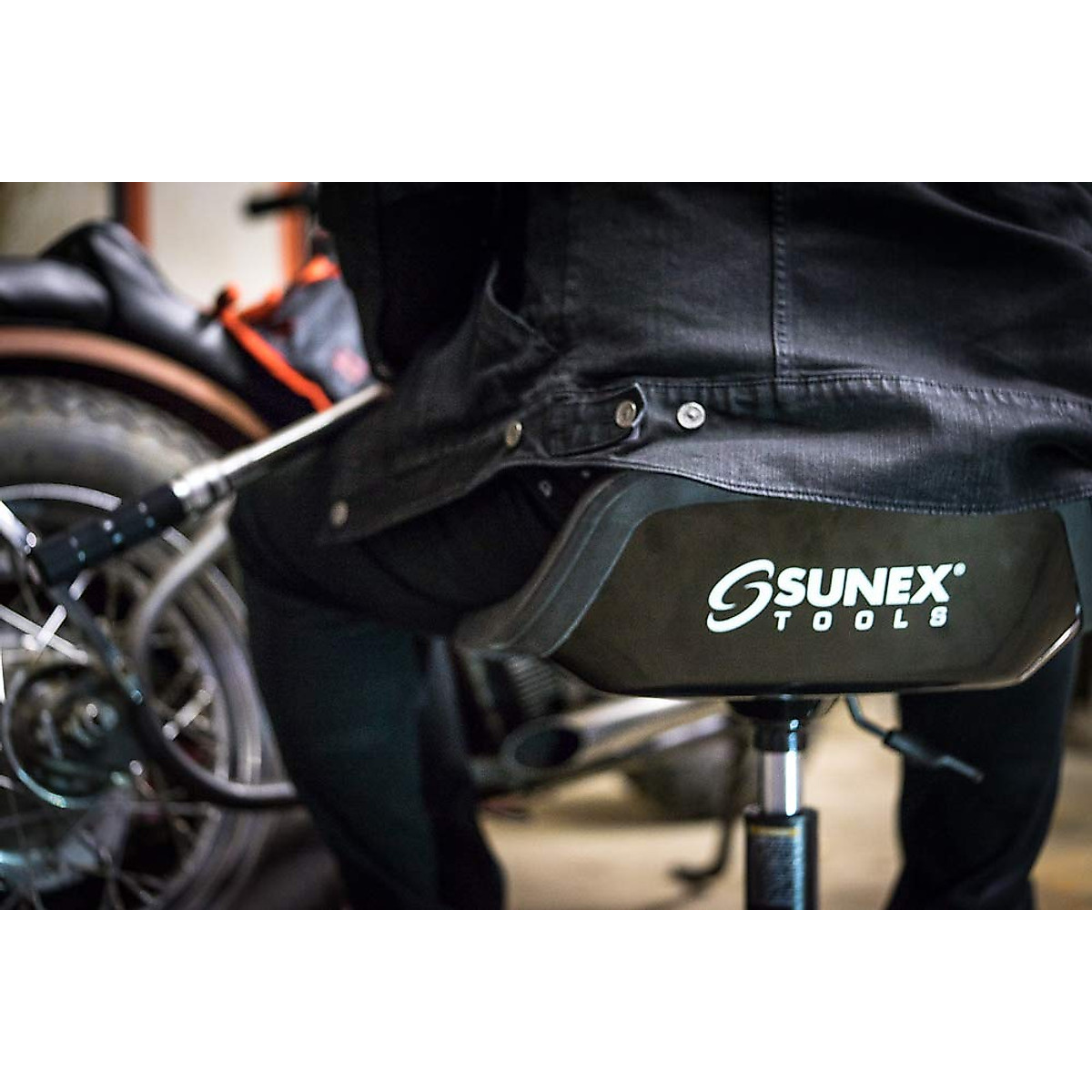 Sunex Tools 8514 300-Pound Capacity Telescoping Tractor Seat with Parts Tray and 3.5-Inch Heavy Duty Casters