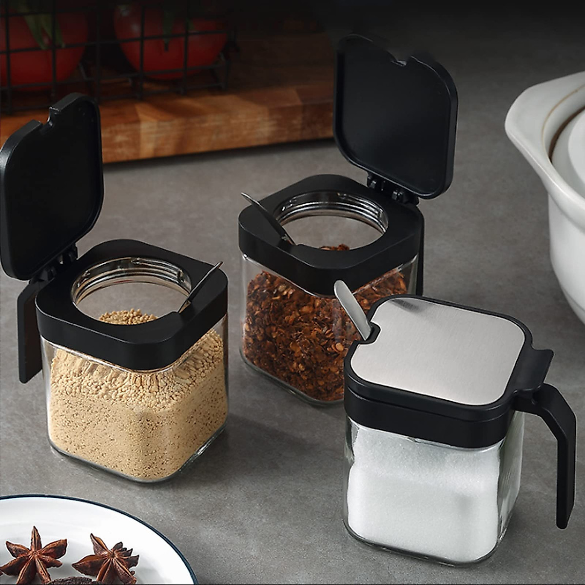 W WBLD Glass Condiment Jar Spice Container with Lids and Spoons, Square Clear Seasoning Sugar Containers Set with Base, Sugar Pepper Salt Spices Bowl for Kitchen Countertop,3pcs