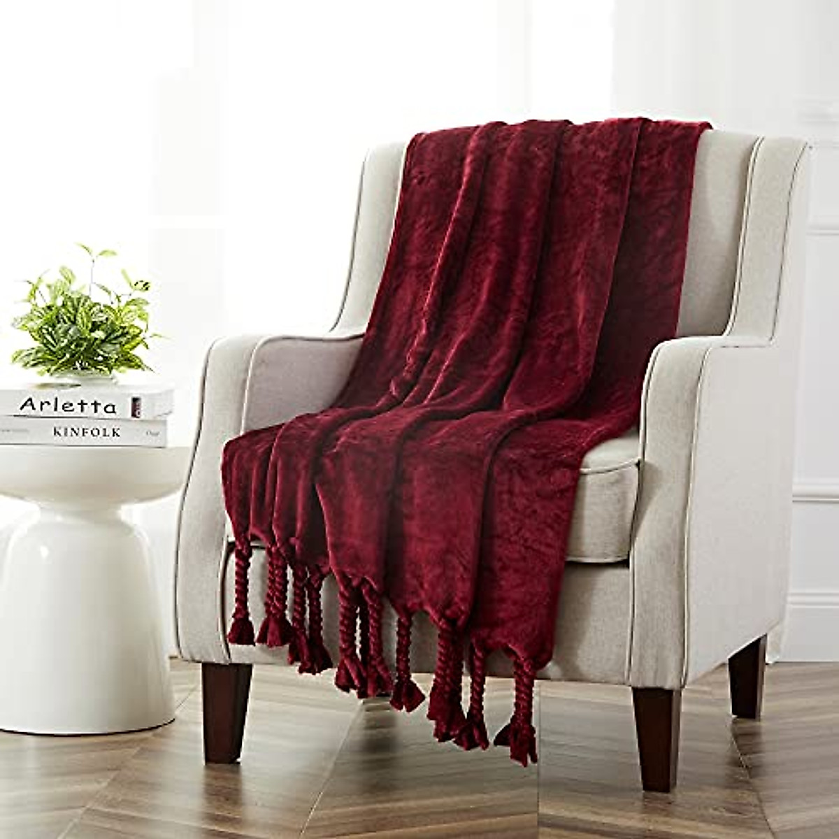 Homiest Fleece Throw Blanket with Fringe, Soft & Cozy Flannel Wine Red Throw Blanket, Lightweight Decorative Throw Blanket for Sofa Bed Chair All Season (Burgundy, 50 x 60 Inch)