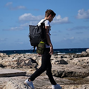 NATURE PIONEOR Insulated Water Bottles with Straw - 32oz Stainless Steel Vacuum Bottle with Holder/Carrier/Sleeve - Reusable 18/8 Food Grade Thermos Water Jug