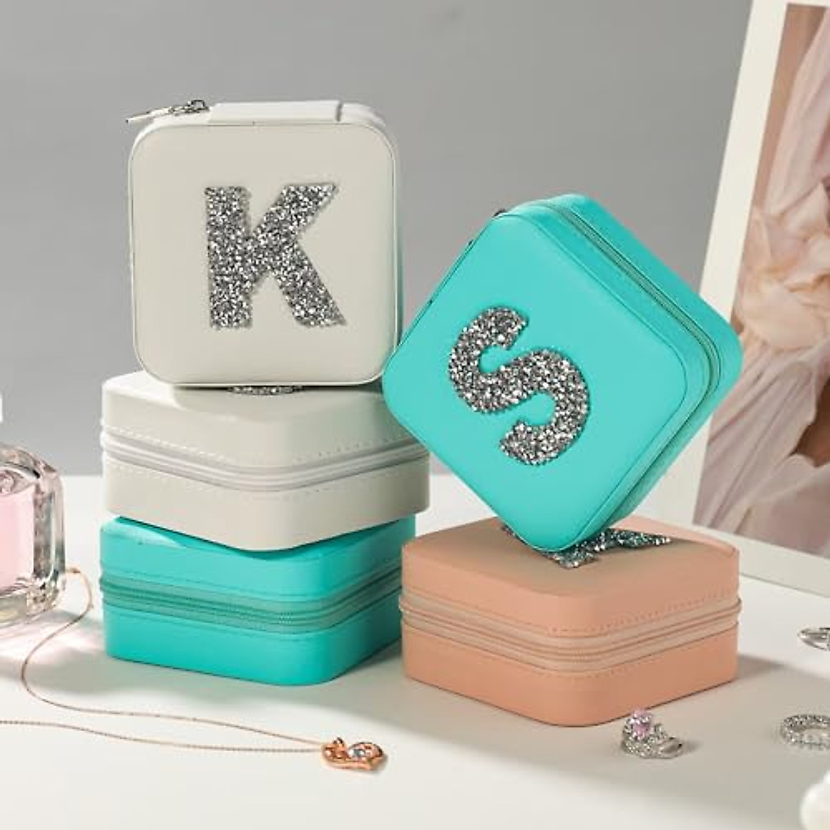 Parima Bridesmaid Proposal Gifts for Wedding Day - Jewelry Case Organizer Travel Jewelry Box Bridal Shower Gift Gift Bride to Be Maid Matron of Honor Bachelorette Gifts for Women - Letter B, Pink