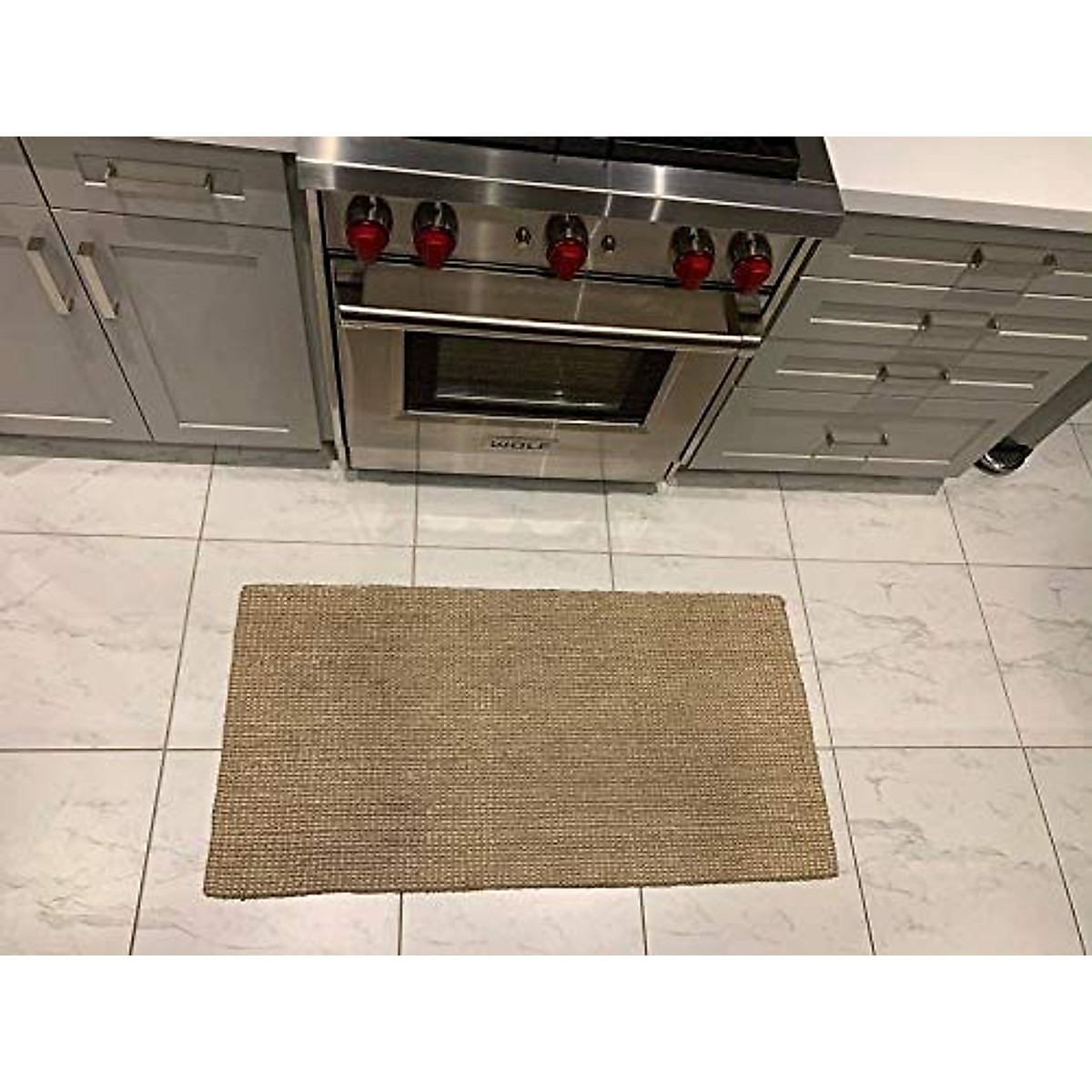 Handwoven Jute Mat (24" W X 36" L, Natural)