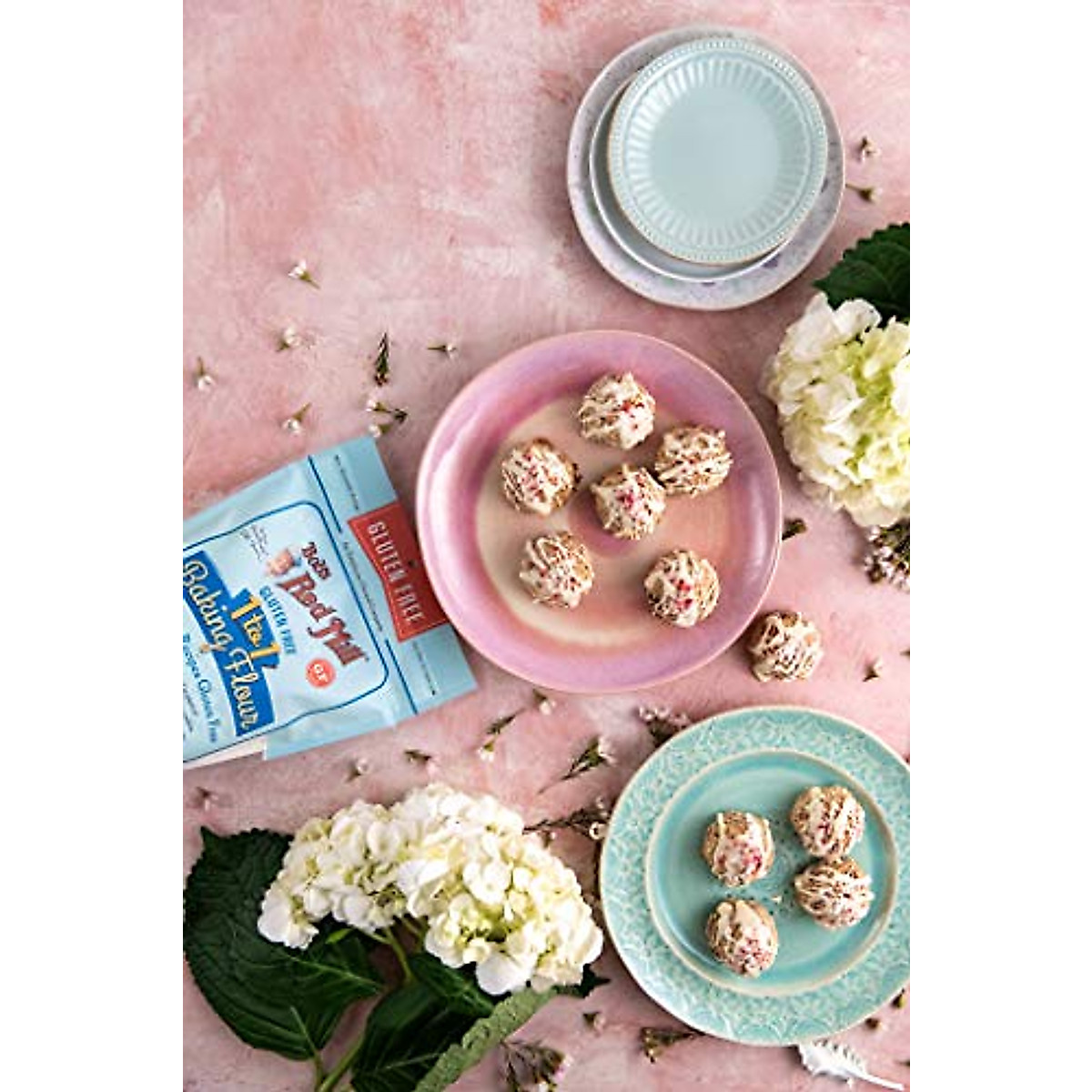 Bob's Red Mill Gluten Free 1-to-1 Baking Flour, 22-ounce (Pack of 4)