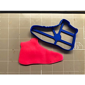 Sneakers Cookie Cutter (4.0 Inch)