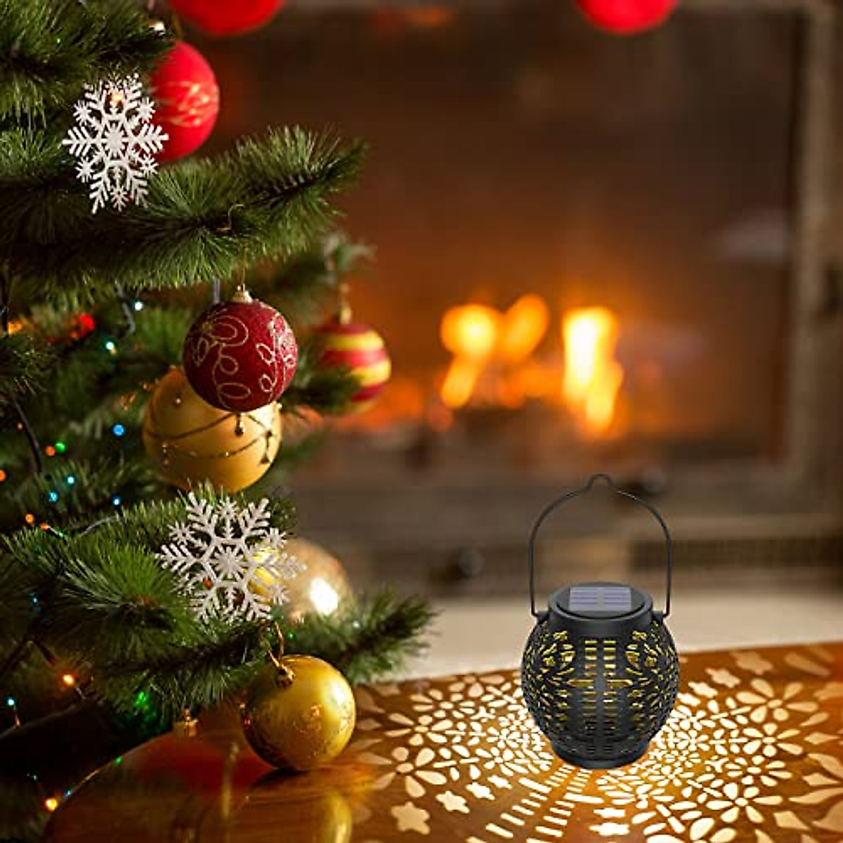 Solar Lantern Outdoor, 2 Pack Solar Hanging Lantern Lights with Shepherd Hooks, Solar Powered Lantern Waterproof with Handle, Christmas Decorative LED Garden Lights for Patio Courtyard Table Pathway