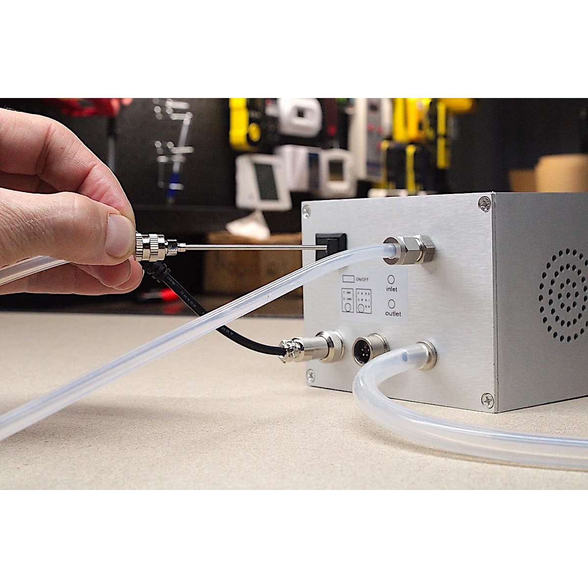 Argon Gas Analyzer | USA NIST Calibration | Built-in Pump & Probe | 0-100% with 0.1ppm Resolution | Leak Tester & Purity |