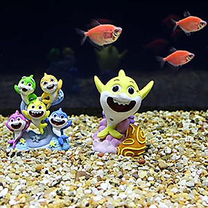 Penn-Plax Baby Shark 2-Piece Aquarium Decoration Bundle – Safe for Freshwater and Saltwater Fish Tanks – Small
