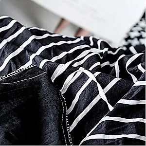 LAMEJOR Duvet Cover Sets Queen Size Striped Pattern Reversible Luxury Soft Bedding Set Comforter Cover (1 Duvet Cover+2 Pillowcases) Black/White