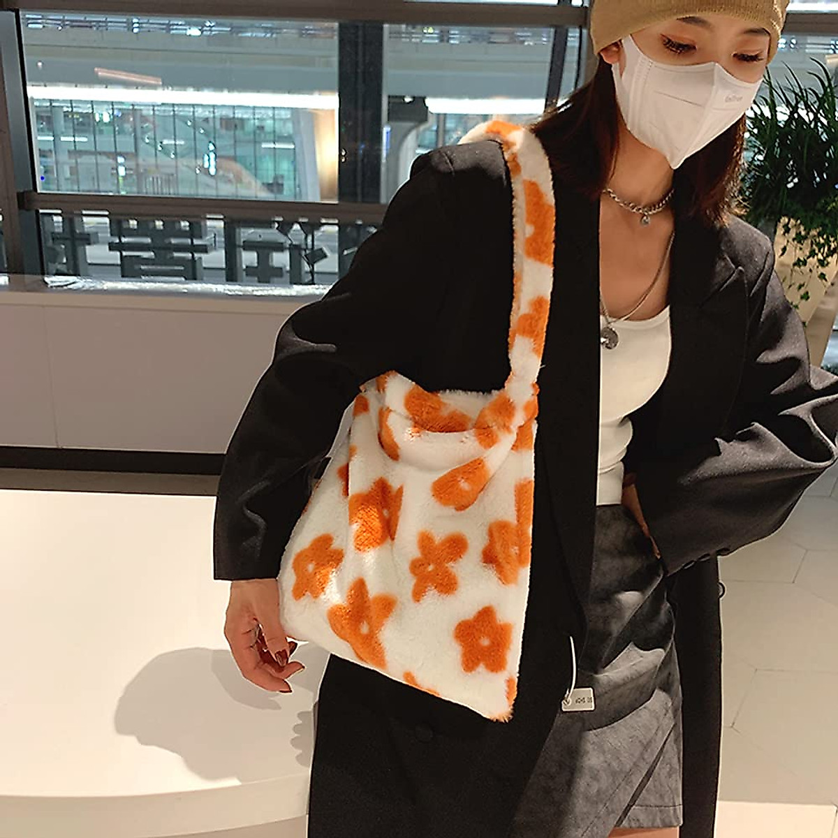 holygloomy Girls Fluffy Plush Shoulder Bag Plush Underarm Bag Plush Handbag Furry Messenger Bag for Autumn Winter Shopping Travel, Orange