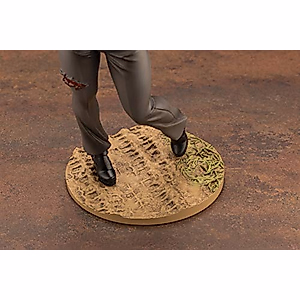 Kotobukiya Texas Chainsaw Massacre: Leatherface (Dance Version) Bishoujo Statue, Multicolor