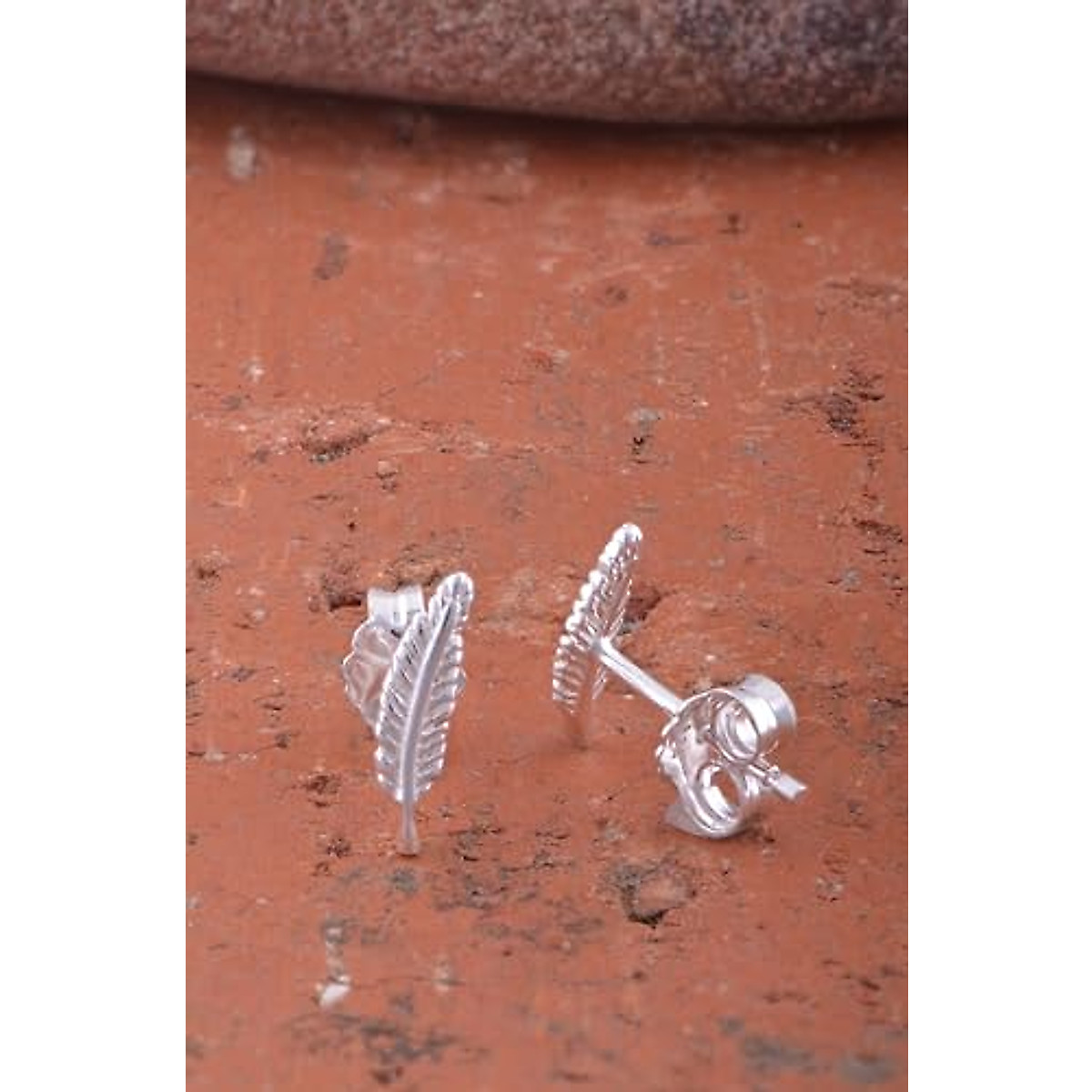 Sterling Silver Womens Dainty Feather Stud Earrings Gifts for Girlfriend Ladies 0.39in