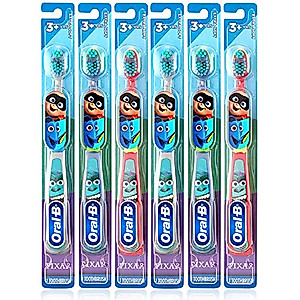 Oral-B Kids Manual Toothbrush, Monsters Characters, for Children and Toddlers 3+, Extra Soft Bristles - Pack of 6 (Characters Vary)