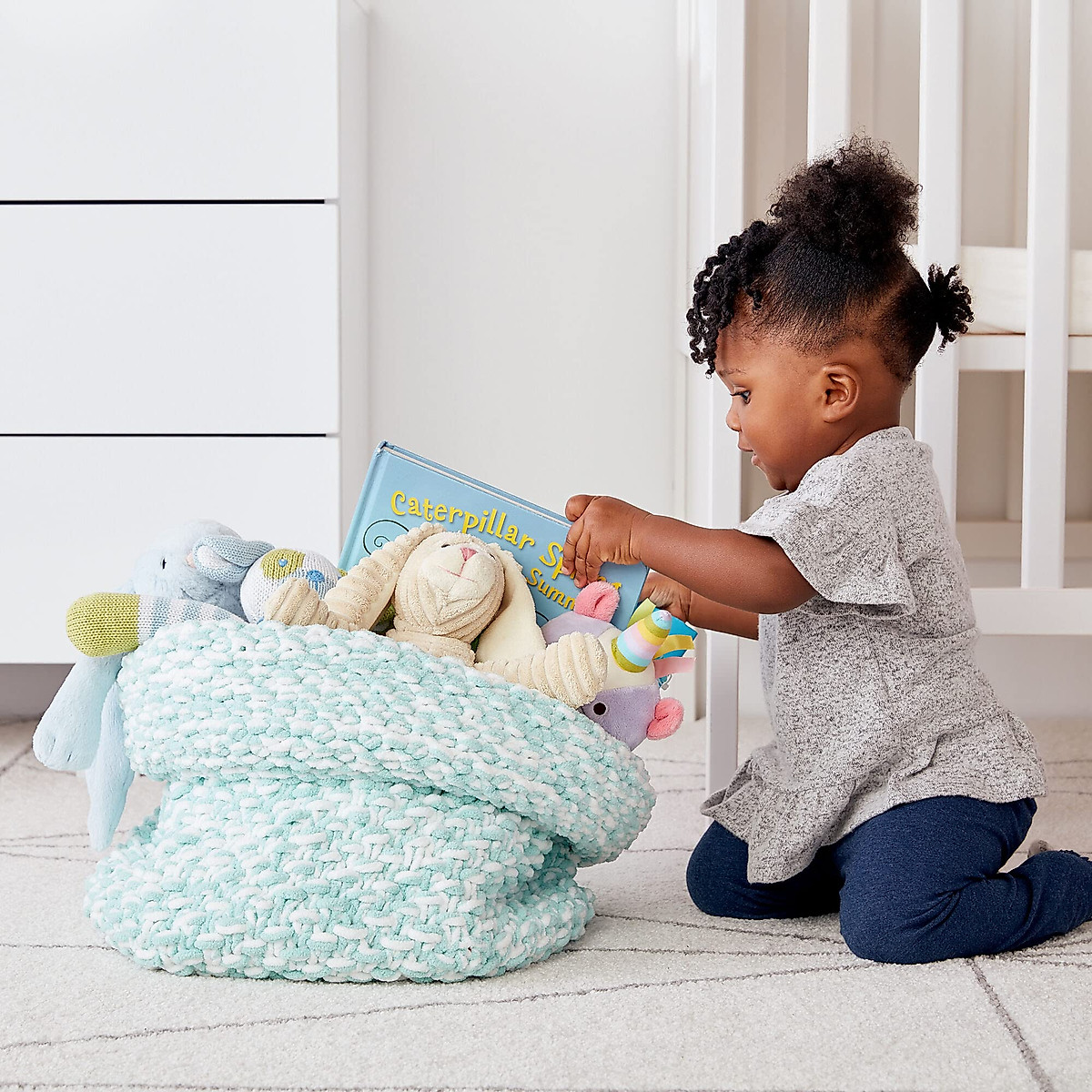 Bernat Baby Blanket Yarn - Big Ball (10.5 oz) - 2 Pack with Pattern Cards in Color (Seafoam)