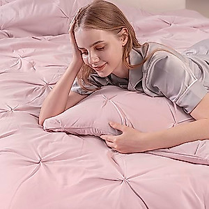 DOWNCOOL King Size Comforter Set - Pintuck Bedding Comforter Sets, 3-Piece Set, 1 Pinch Pleated Comforter and 2 Pillowcases, Soft Bedding Comforters & Sets for All Season, Pink Comforter King Size