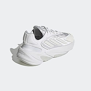 adidas Originals Women's Ozelia Sneaker, White, 9