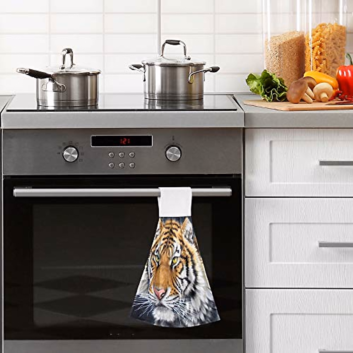 STAYTOP Cool Tiger Art Painting Hand Towels Set of 2, Soft and Fast Absorbent Hanging Towels or Magic Stickers with Hanging Loops for Kitchen, Bathroom 12x17In