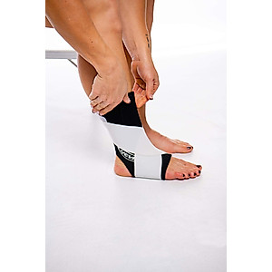 Nevin Neoprene Ankle Support (Black, Large)