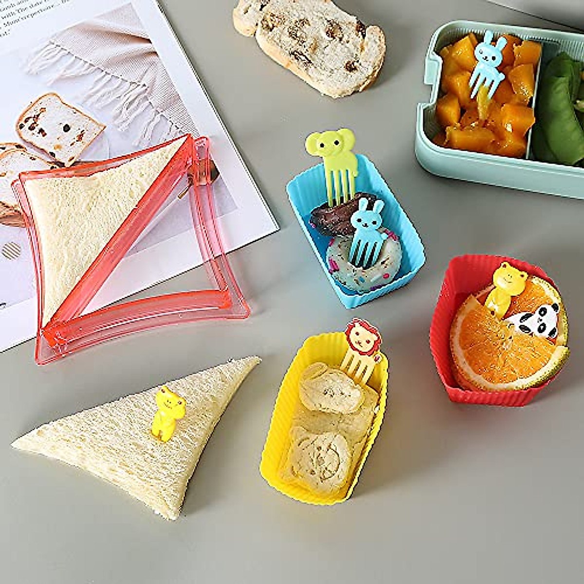 Onanuto Bento Box Adult Lunch Box, 3 in 1 - kids bento box kit with Sandwich Cutters, Microwave Safe Lunch Containers with Lunch Bag Stackable Bento Lunch Box Set (Blue)