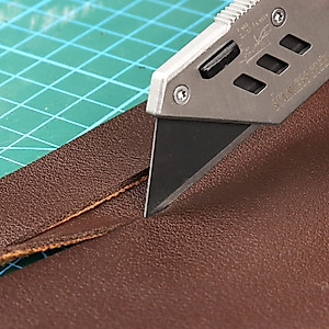 HAUTMEC Utility Knife Blades, 10-Pack with Dispenser, Standard Replacement Blades for Heavy Duty Utility Knives and Box Cutters, Sharper SK2H Black Blades HT0265-KN