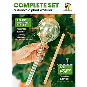 Plant Watering Globes Large Plastic XL Set of 4 - Automatic Plant Waterer Set for Indoor and Outdoor Plant Watering - Self Watering Planter Insert System with Plastic Watering Bulbs (4, Large )