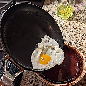 Swiss Diamond 8 Inch Hard Anodized, Nonstick Frying Pan – Aluminum Cooking/Sauté Pan, Evenly Distributes Heat – Oven- & Dishwasher-Safe Skillet (20 cm)