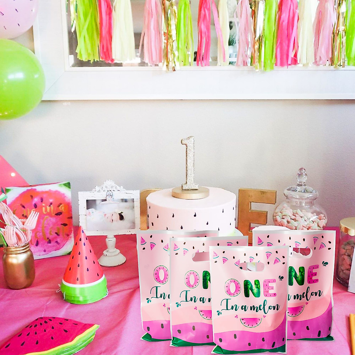 3sscha 50Pcs One in A Melon Party Favor Bag Watermelon Themed Waterproof Goodie Bag with Die Cut Handles Summer Glossy Plastic Candy Gift Bags for Kid First Birthday Baby Shower Decoration Supplies