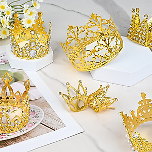 Crown Cake Topper Mini Crown Gold Crowns for Flower Bouquets Glittering Metal Queen Crowns for Women Girl Lady Bridal Wedding Vintage Cake Decoration for Baby Shower Birthday Party 9 Style