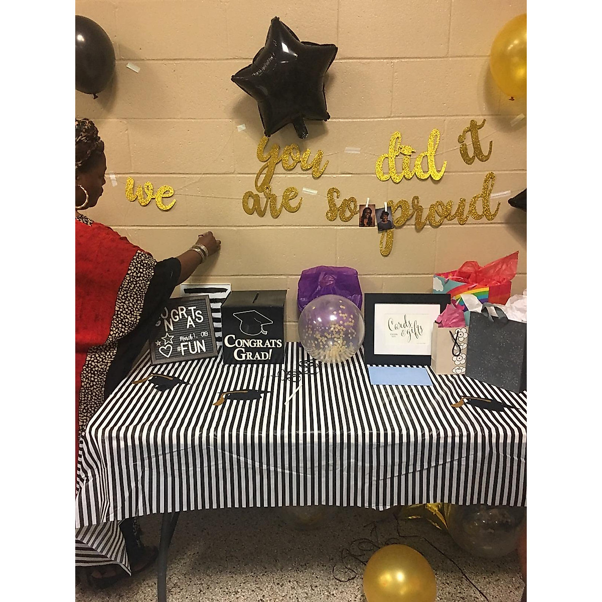 2 Pcs Disposable Black White Stripe Plastic Tablecloth, 108 Inch x 54 Inch Ractangle Tablecover, for Party, Dance and Picnic (2pcs- Black White Stripe)