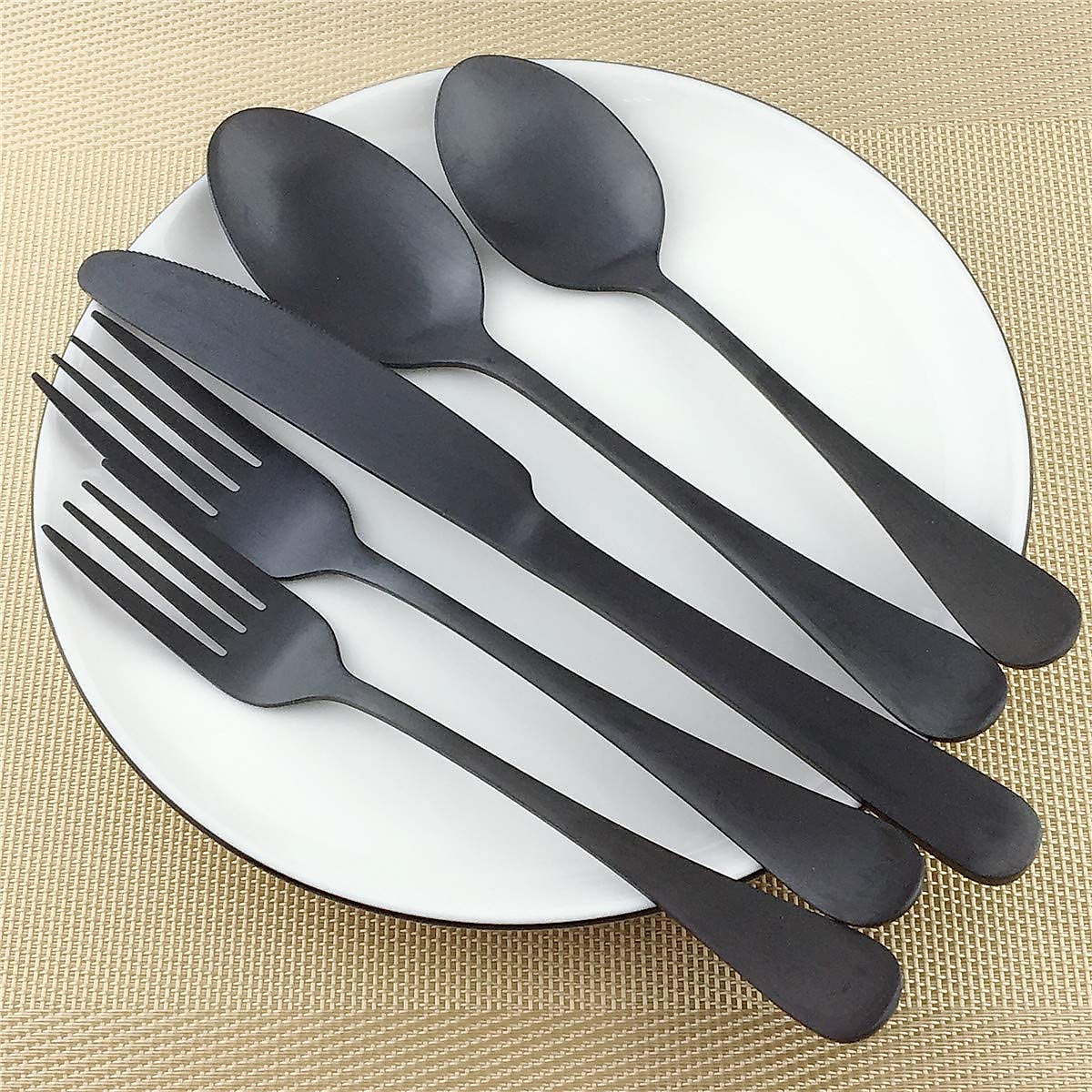puzhlerMatte black 8-piece 304 Stainless Steel Salad Forks Dessert Forks Set, Dishwasher Safe, 6.7 Inches