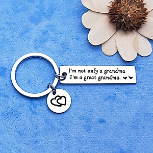 Great Grandma Gift Keychain First Time Great Grandma Gifts Mothers Day Baby Shower Party Gift Promoted to Great Grandmother Jewelry Great Grandparents Baby Announcement Gift Great Grandma to Be Gift