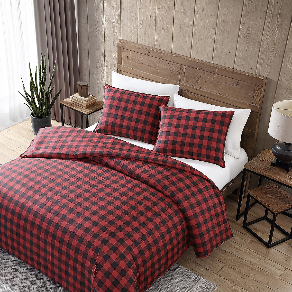 Eddie Bauer - Queen Comforter Set, Cotton Reversible Bedding, Buffalo Plaid Home Decor for All Seasons (Red/Black, Queen)