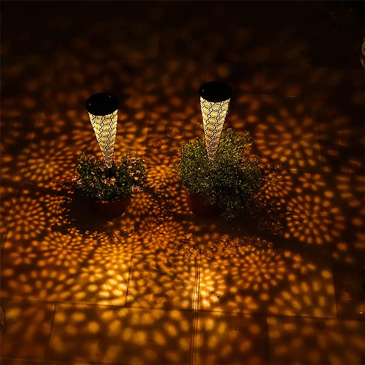 LIUCHUNYANSH Solar Garden Lights Solar Garden Lamp Ground Plug Lamp Home Garden Courtyard Landscape Lawn Outdoor Waterproof Led Photosensitive Grass Plug Atmosphere Lamp