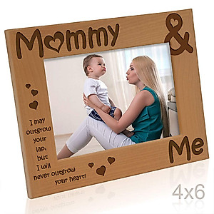 KATE POSH - Mommy & Me Engraved Natural Wood Picture Frame - Mother's Day Gifts, I Love Mommy Photo Frame, Christmas Gifts, New Baby Gifts, Nursery Picture Frame, New Mom Gifts (4x6-Horizontal)