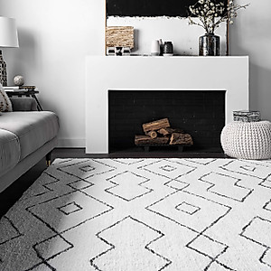 NuLOOM Beaulah Modern Trellis Shag Area Rug, 6' x 9', White