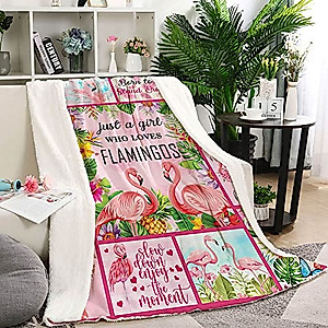 CYREKUD Flamingo Blanket Throw,Flamingo Gifts for Women,Pink Flamingo Gifts for Girls Blanket,Flamingo Christmas Decorations Gifts,Cozy Flamingo Themed Gifts Blanket for Sofa Couch Beds Décor