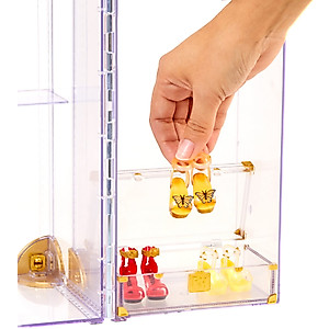 Rainbow High Deluxe Fashion Closet for 400+ Looks. Portable Clear Acrylic Playset Features 31+ Designer Doll Clothing & Accessories, Gift for Kids & Collectors, Toys for Kids Ages 6 7 8+ to 12 Years