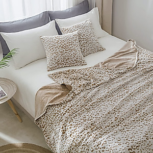 FY FIBER HOUSE Flannel Fleece Throw Blanket, Lightweight Cozy Plush Microfiber Bedspreads for Adults,60"X80",Brown Leopard