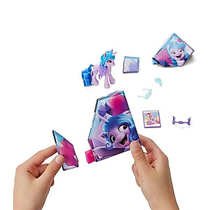 My Little Pony: Make Your Mark Toy Cutie Magic Izzy Moonbow - 3-Inch Hoof to Heart Pony with Surprise Accessories, Kids Ages 5 and Up