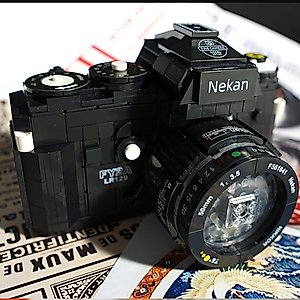 Uvini Building Blocks Camera, Adult Building Set, Construction Brick Set Best Gift for Adult, Teens, Collectible Model Digital Camera to Build 627pcs