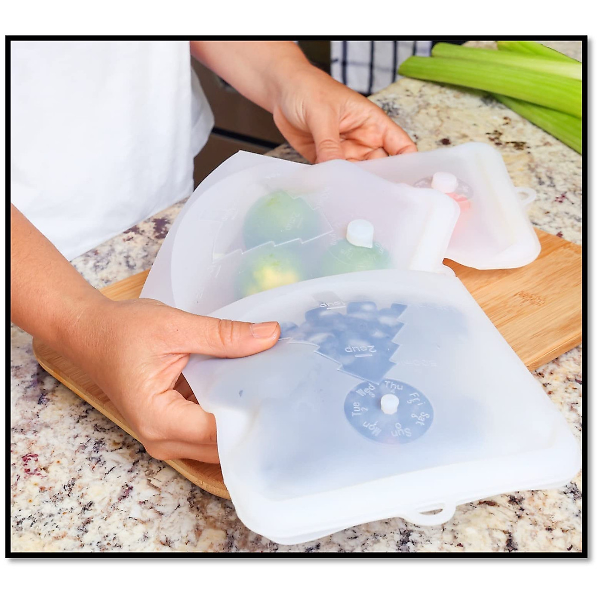 Ecoberi Reusable Food Storage Bags, BPA Free Silicone, Zip Closure, Microwave, Freezer, Dishwasher Safe, Lunch Box, Travel, Set of 3 (Blue)