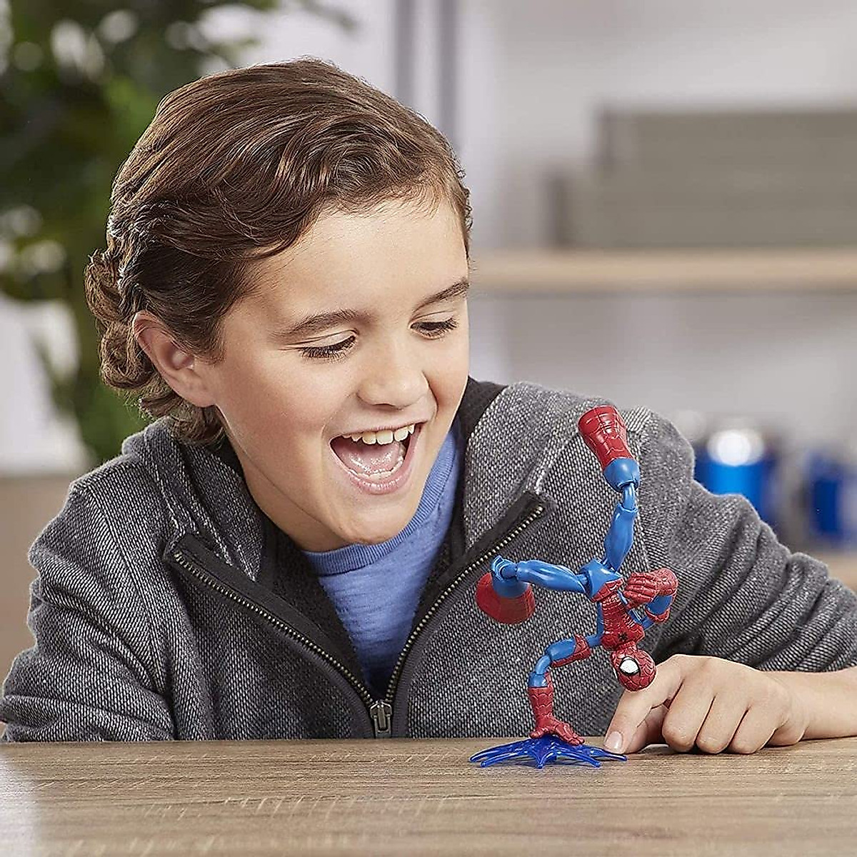 Spider-Man Marvel Bend and Flex Action Figure, 6-inch Flexible Toy, Includes Web Accessory, Ages 4 and Up