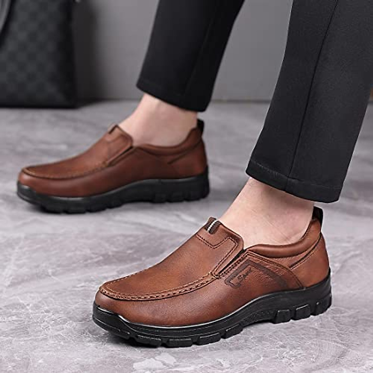 COSIDRAM Mens Loafers Slip on Shoes Casual Comfort Soft Moccasin Daily Flats Driving Walking Shoes Light Brown 9.5