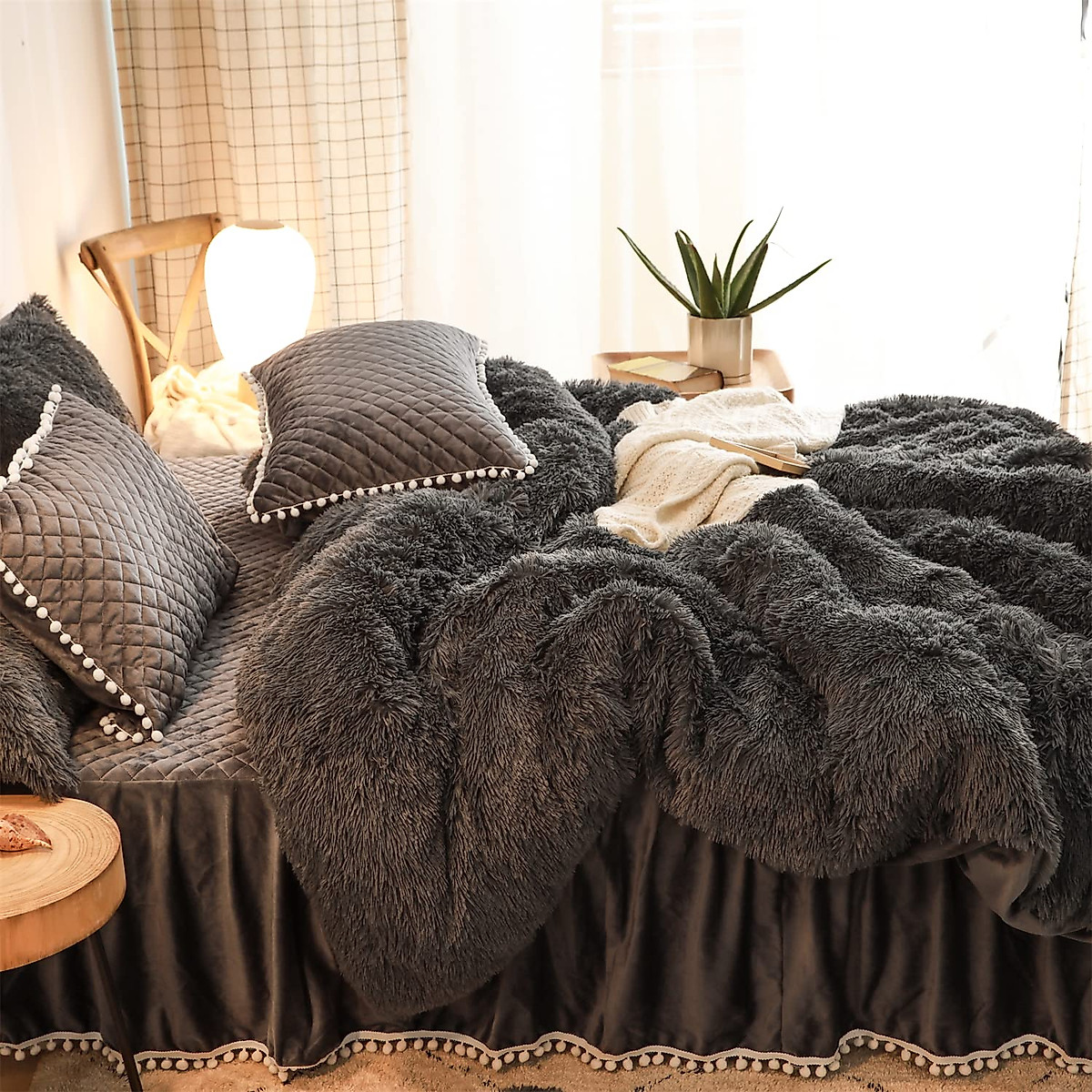 HAIHUA Luxury Plush Shaggy Duvet Cover Flannel Velvet Bedding (1 Faux Fur Duvet Cover +2 Faux Fur Pillowcases)Fluffy Comforter Bed Sets 3 Pieces ,Zipper Closure (Dark Gray, Queen)