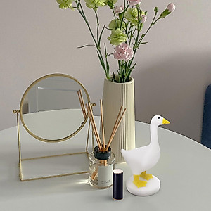 TREETDOBV Magnetic Goose Duck Key Holder Cute Home Decor, Resin Goose Duck Figurine Statue Magnetic Tool Holder, Eye Catching Key Hanger for Home Office, Desk Accessory Housewarming Gift(#1)