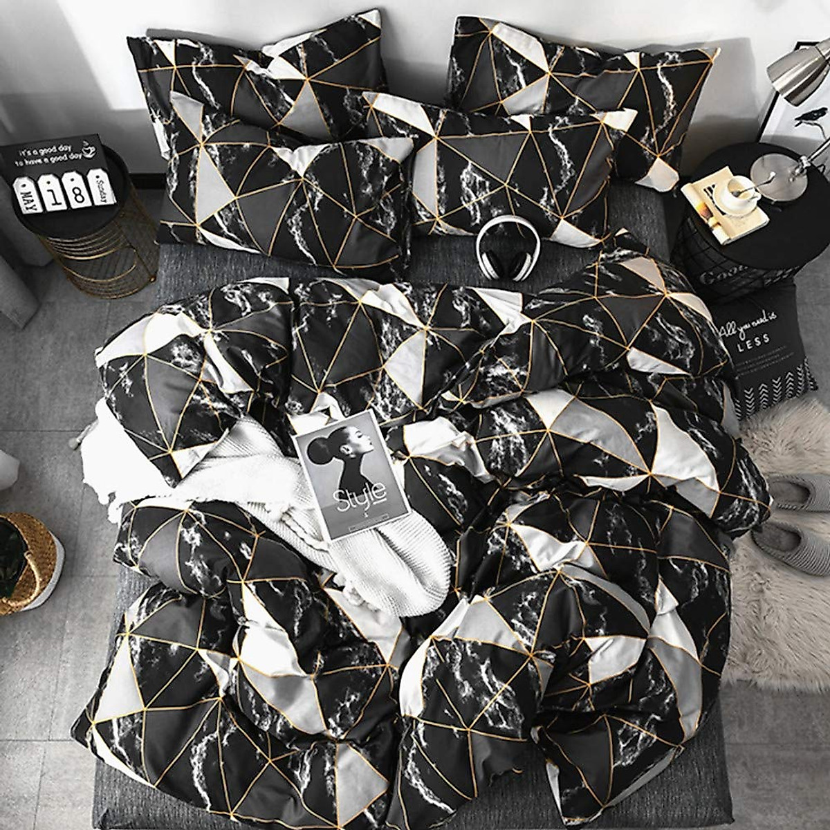 Jumeey Black Duvet Cover Queen Marble Black White Grey Gold Plaid Bedding Sets Queen Full Geometric Bedding Modern Men Women Teen Boys Girls Abstract Black Gold Triangle Grid Duvet Bedding Full Size