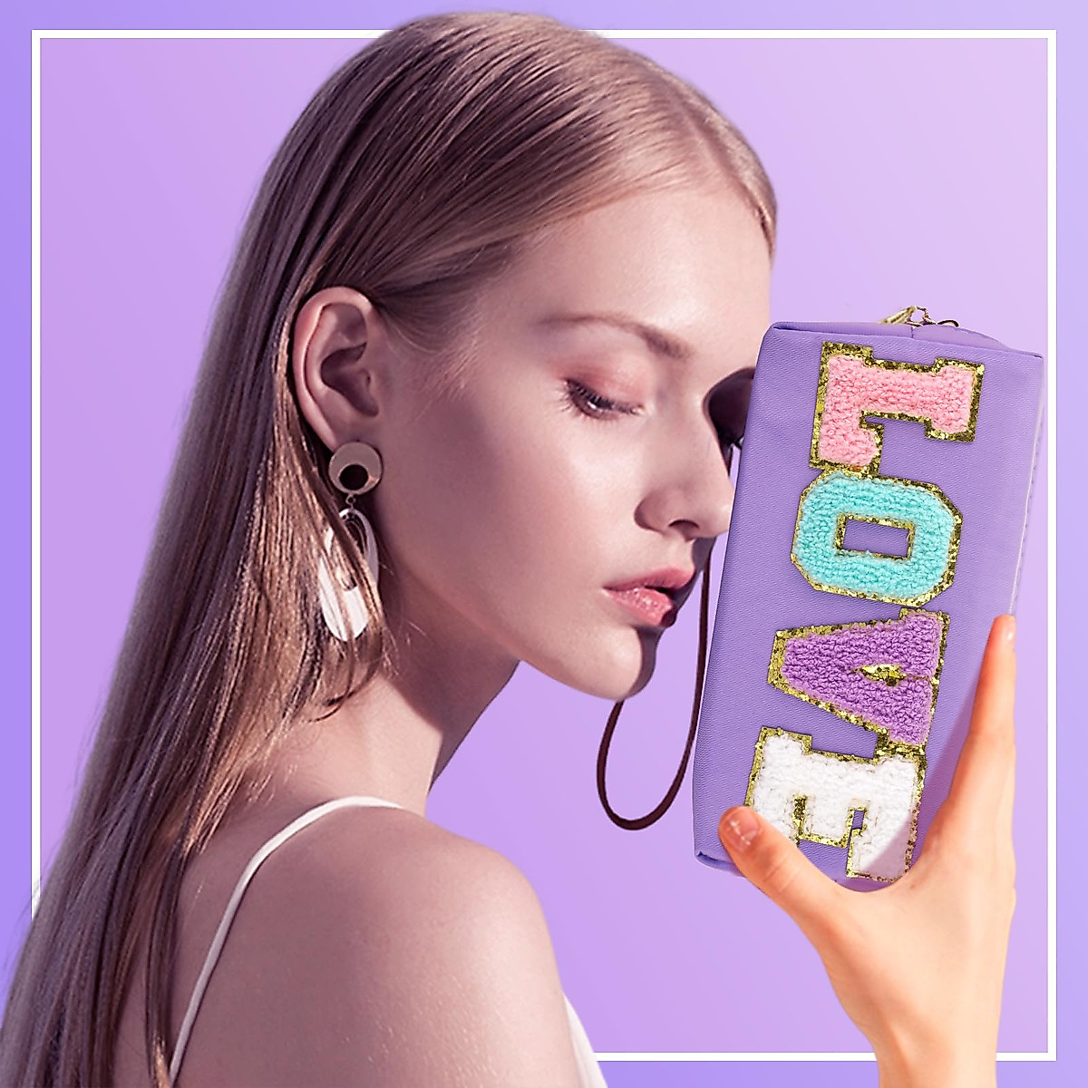 YESMET Preppy Makeup Bag, Chenille Letter Patch Cosmetic Bag, Portable Travel Makeup Organizer Bag with Wrist Strap, Nylon Waterproof Zipper Makeup Pouch Toiletry Bag for Women Girls (Purple)